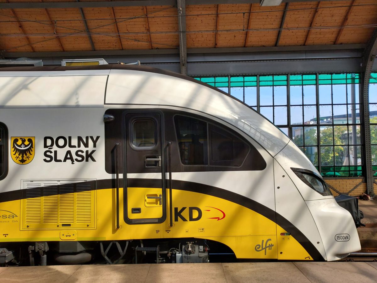 KD will buy 10 more PESA ELf 2 trainsets | Latest Railway News
